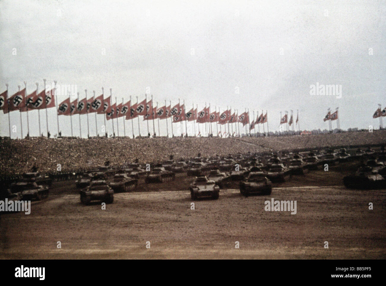 1930s nuremberg nazi germany parade hi-res stock photography and images ...