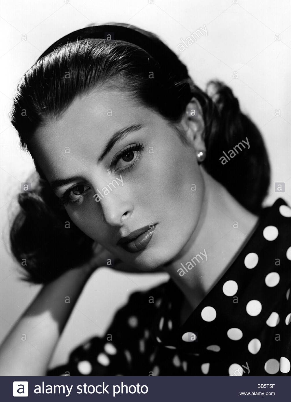 French Actress Capucine Stock Photos & French Actress Capucine Stock ...