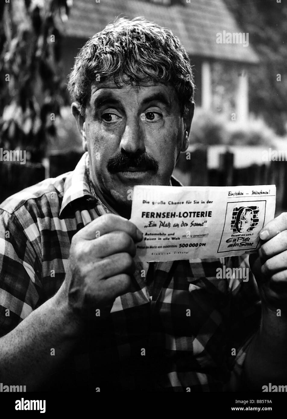 Millowitsch High Resolution Stock Photography and Images - Alamy