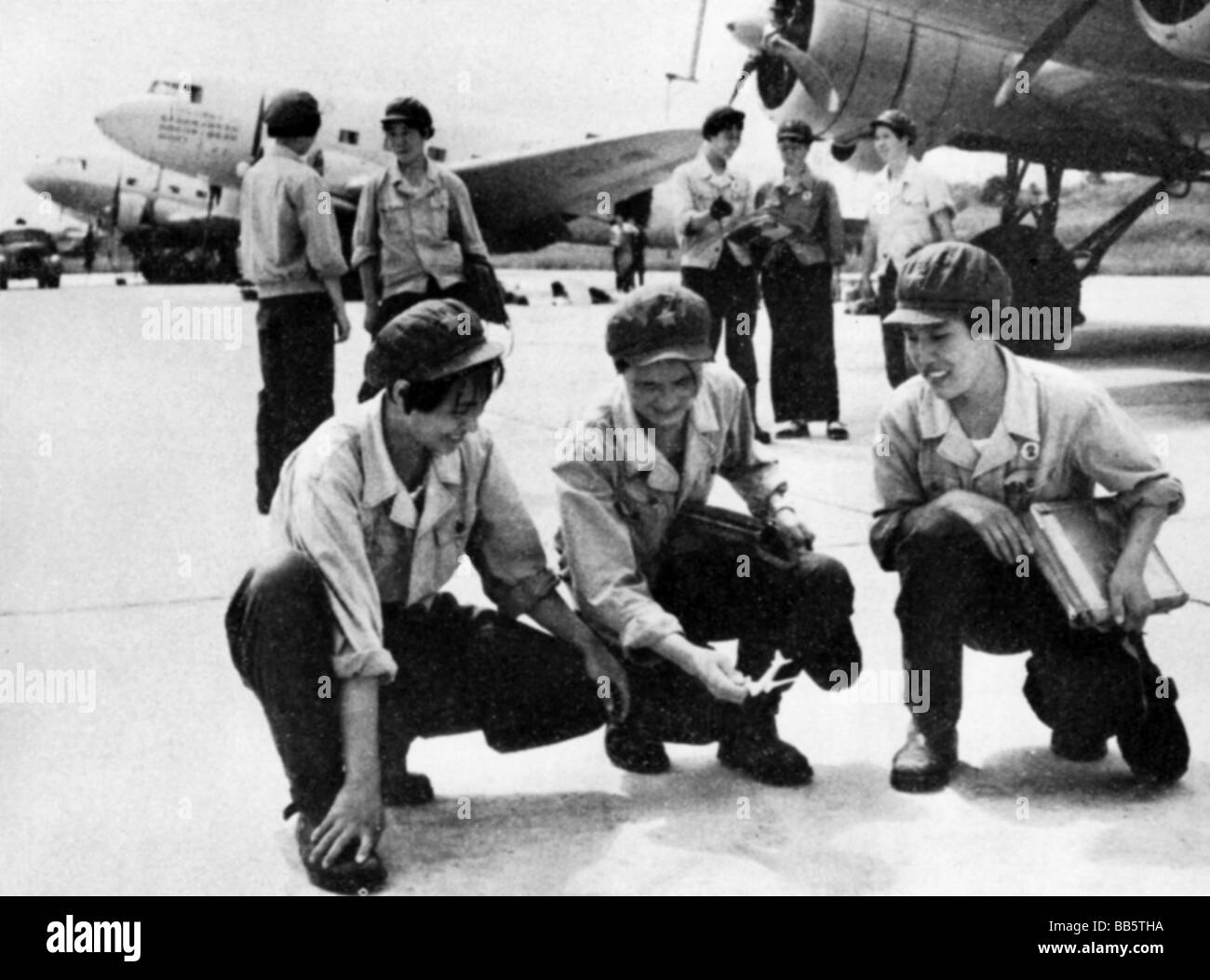 1970s female air force pilots Black and White Stock Photos & Images - Alamy