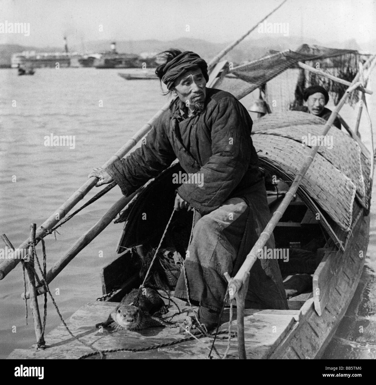Chinese boat people Black and White Stock Photos & Images - Alamy