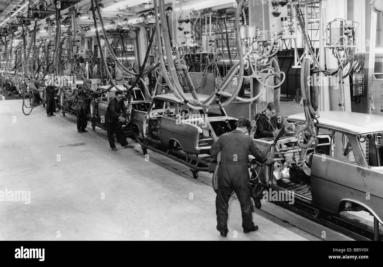 industry, vehicle industry, assembly line in Opel factory, Bochum Stock ...