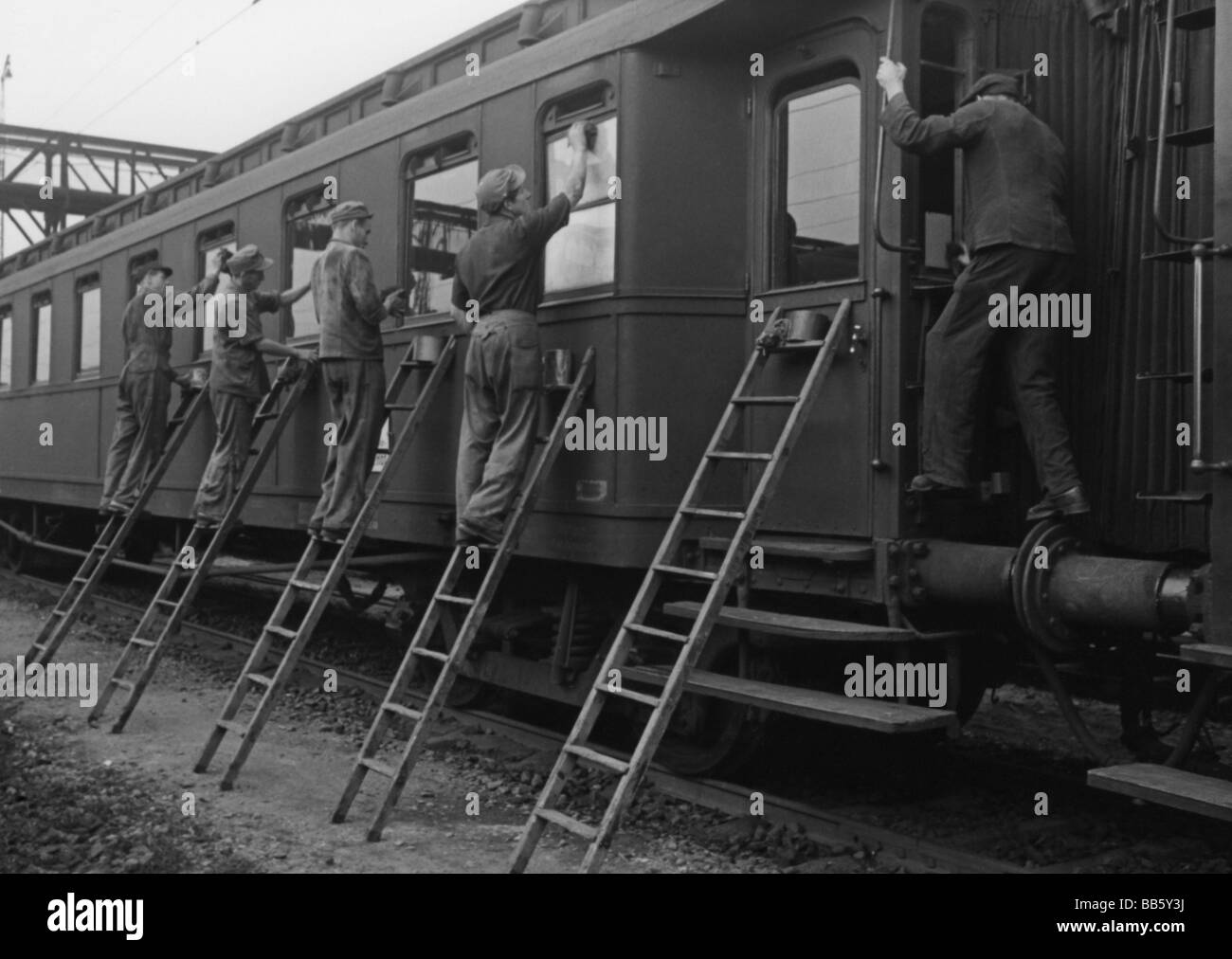 transport / transportation, railway, maintenance, cleaning passenger ...