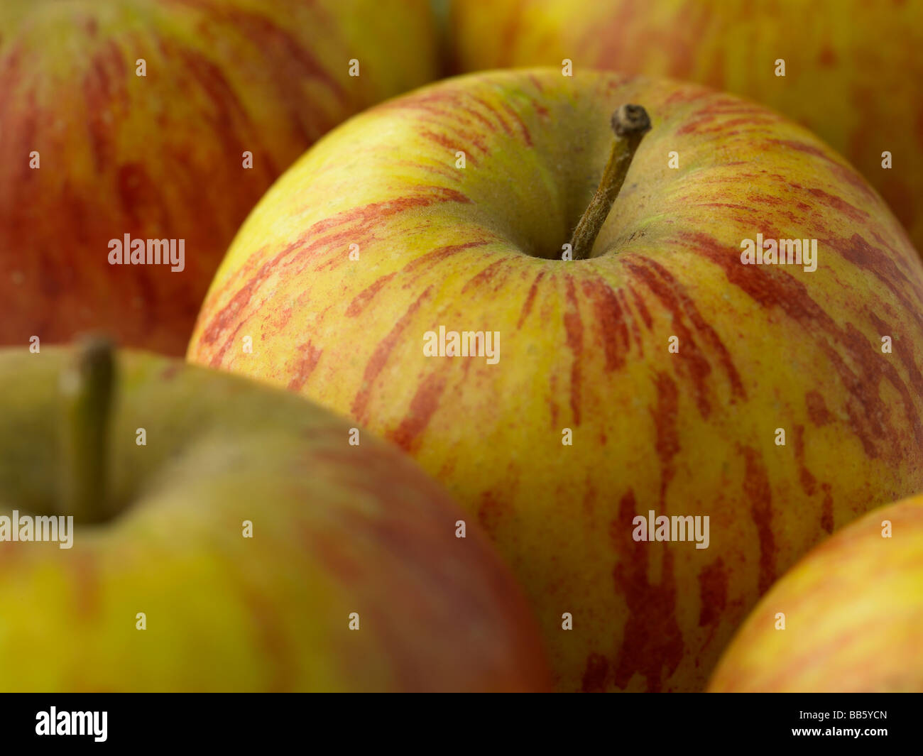 Cox apples hi-res stock photography and images - Alamy