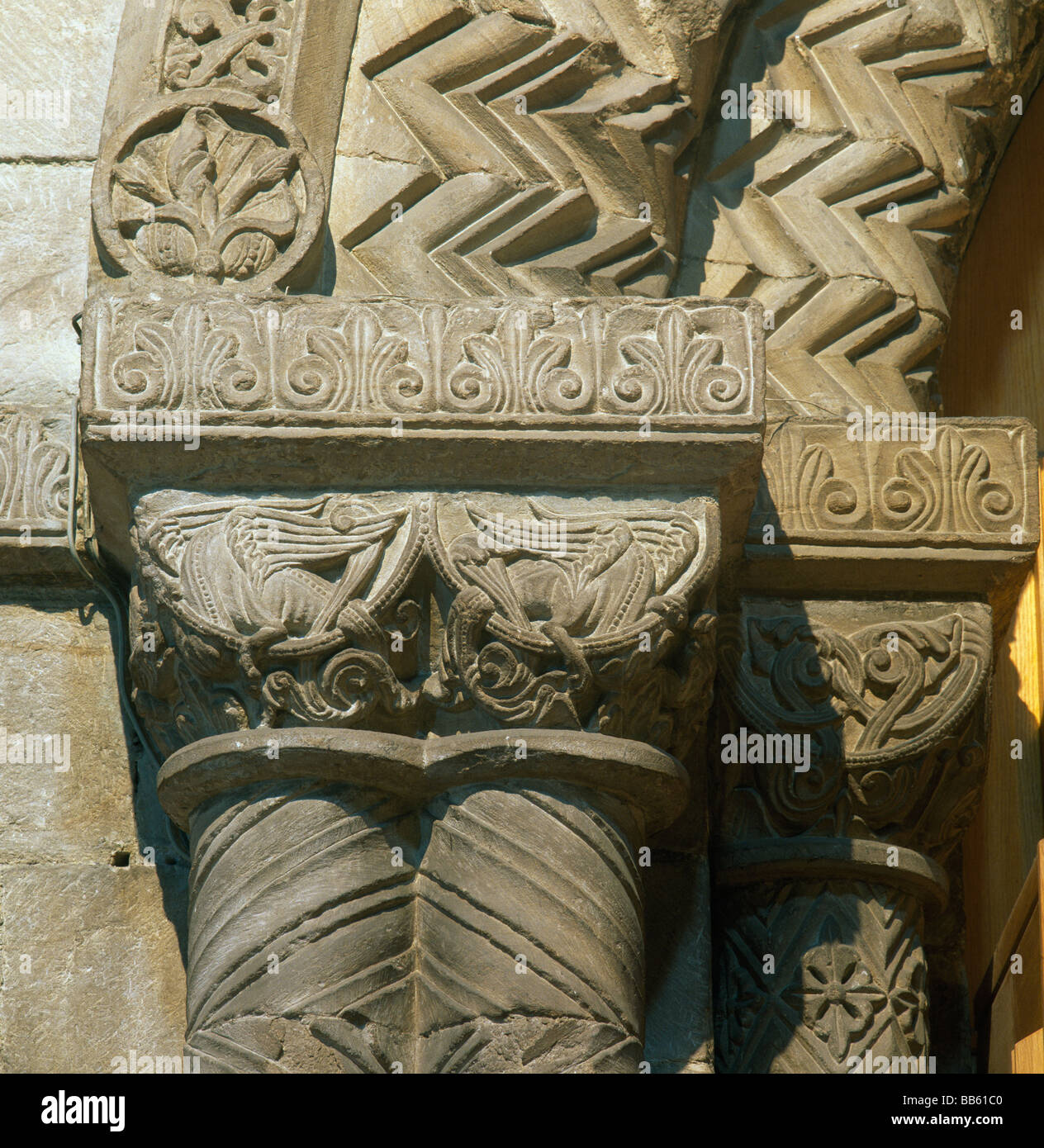 Door durham cathedral door hi-res stock photography and images - Alamy