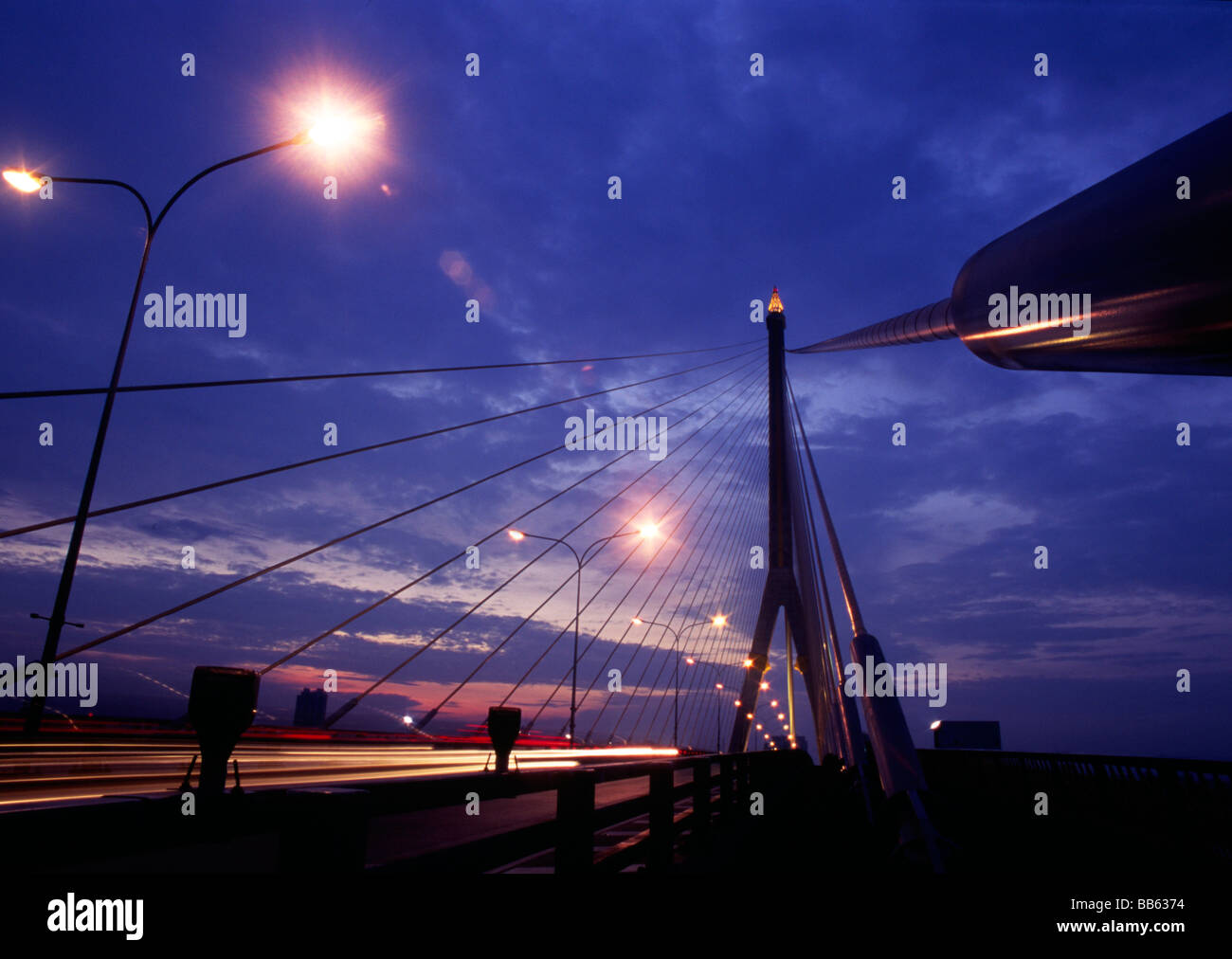 Rama VIII bridge, Bangkok, Thailand Stock Photo - Alamy