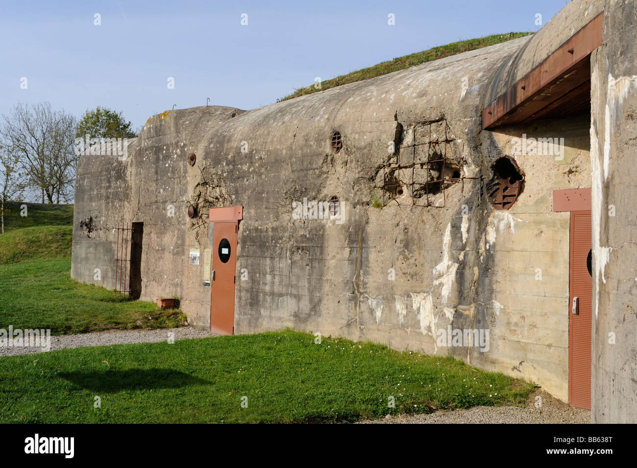 D day german gun battery azeville hi-res stock photography and images ...