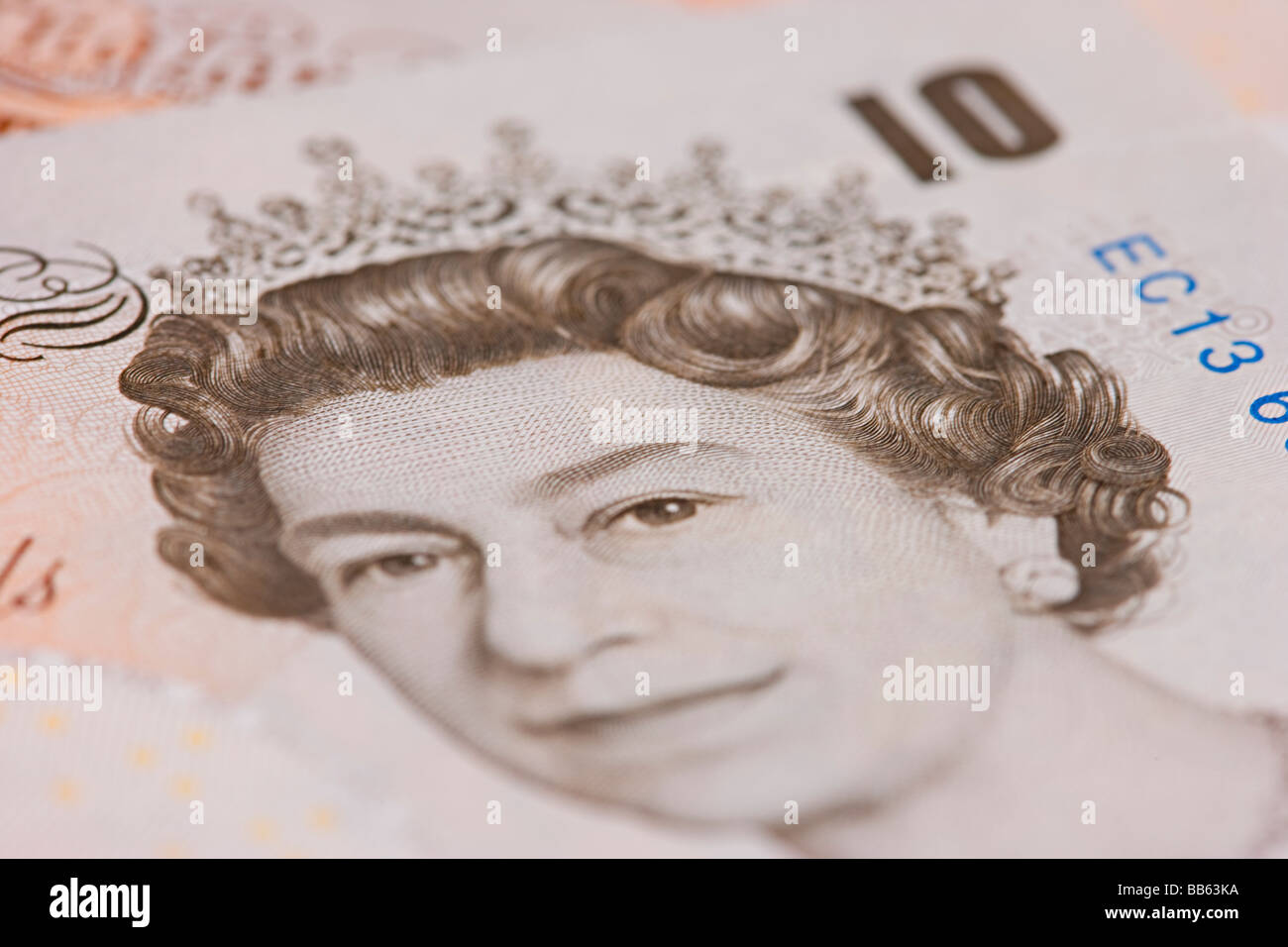 Pound head hi-res stock photography and images - Alamy