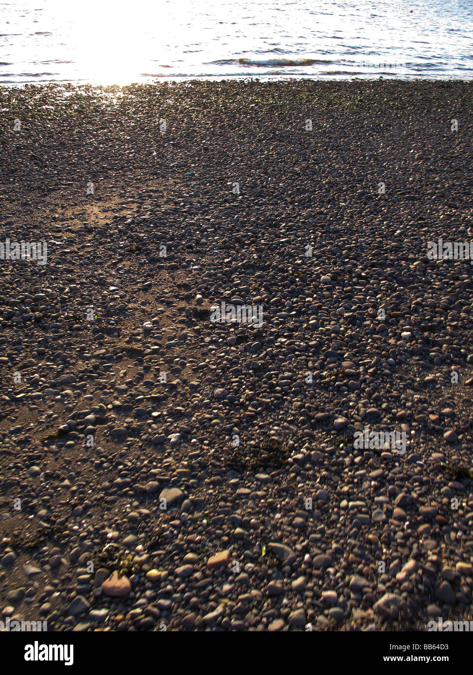 Stones pebbles beach hi-res stock photography and images - Alamy
