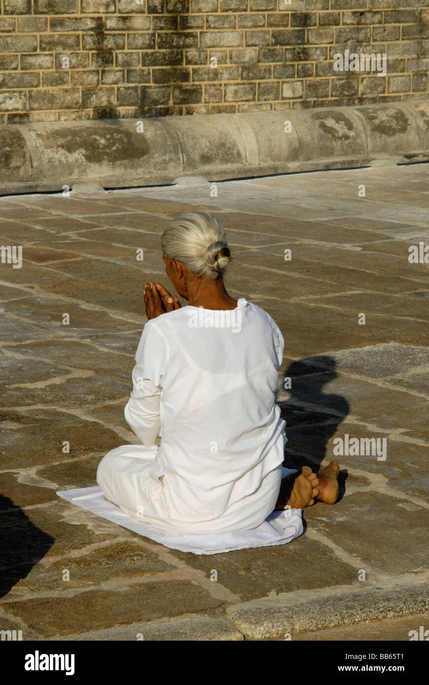 Female devotee hi-res stock photography and images - Alamy