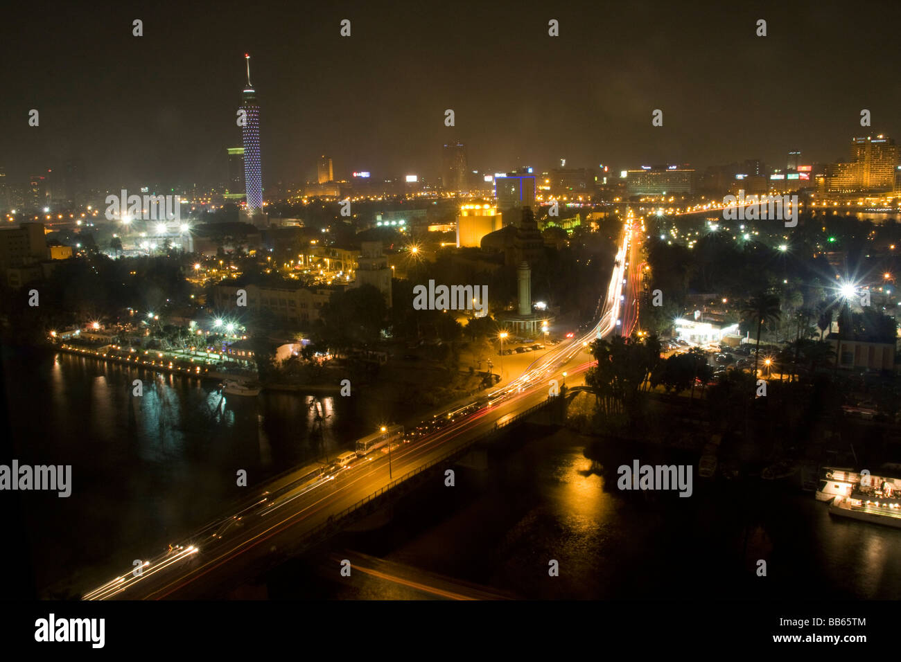 Ship navigation lights at night hi-res stock photography and images - Alamy