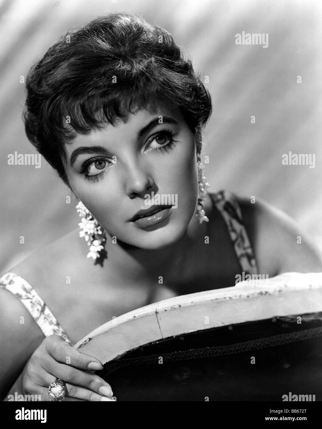 Collins, Joan, * 23.5.1933, British actress, portrait, 1950s, 50s Stock ...