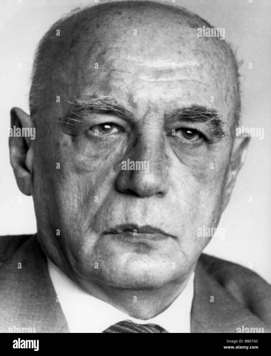 1902 1963 Black and White Stock Photos & Images - Alamy
