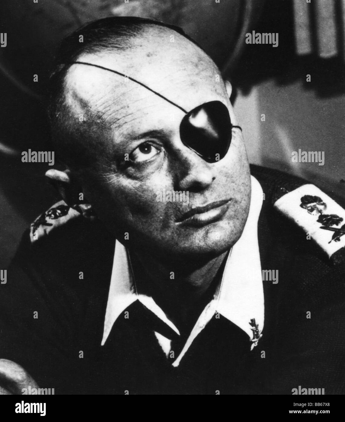 1915 1981 hi-res stock photography and images - Alamy