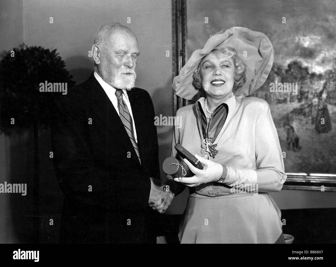 Maria Jeritza High Resolution Stock Photography and Images - Alamy