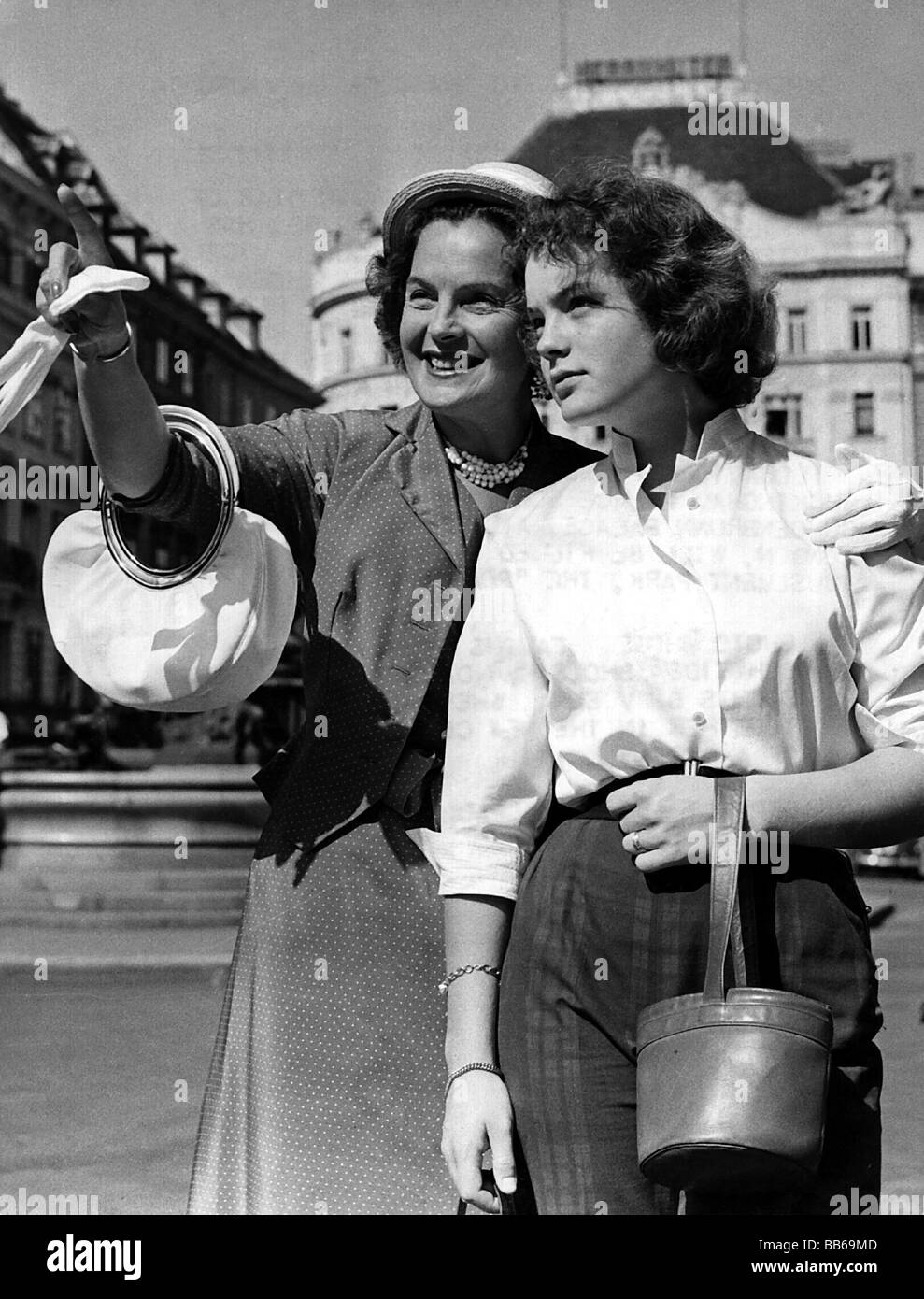 Romy schneider magda schneider hi-res stock photography and images - Alamy