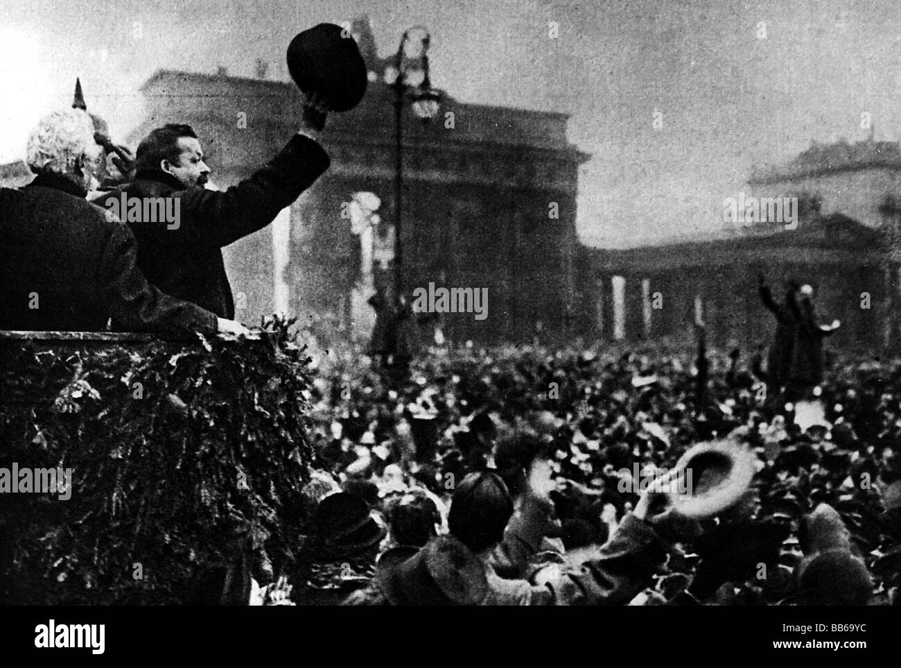 Ebert friedrich 1918 hi-res stock photography and images - Alamy