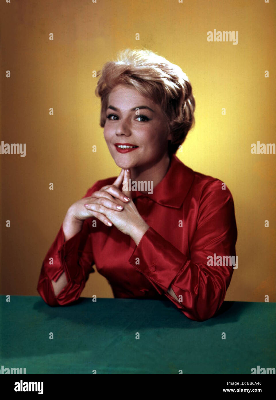 Williams, Christa, 5.2.1926 - 28. / 29.7.2012, German singer, half ...