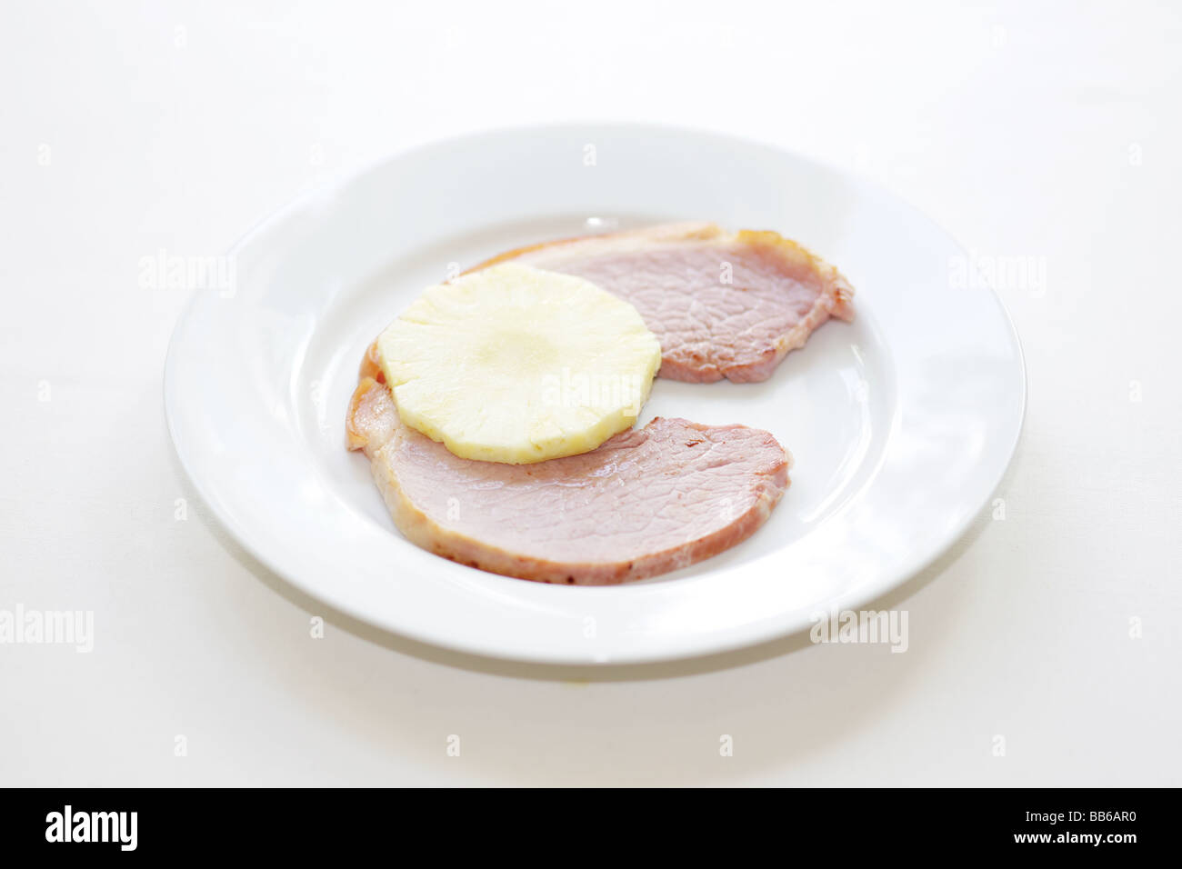 Gammon pineapple hi-res stock photography and images - Alamy