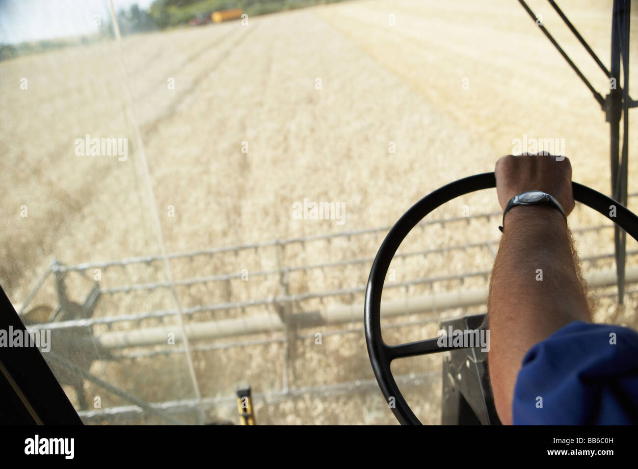 Farmer cab combine harvester hi-res stock photography and images - Alamy