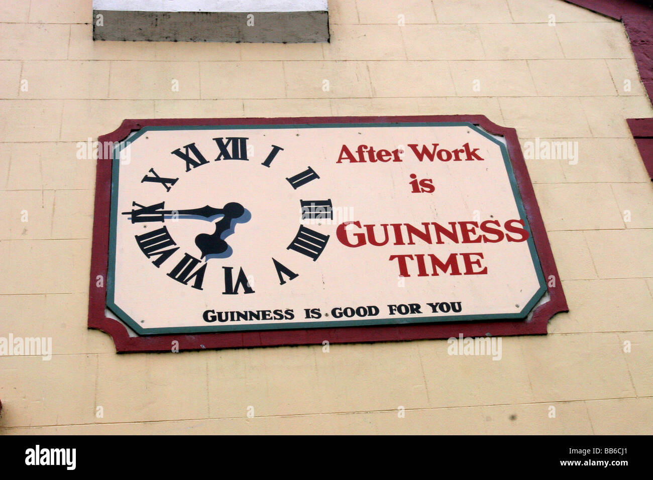 Guinness time clock hi-res stock photography and images - Alamy