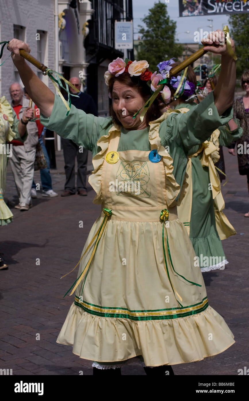 morris street artist dancer performer costume rochester sweeps festival ...