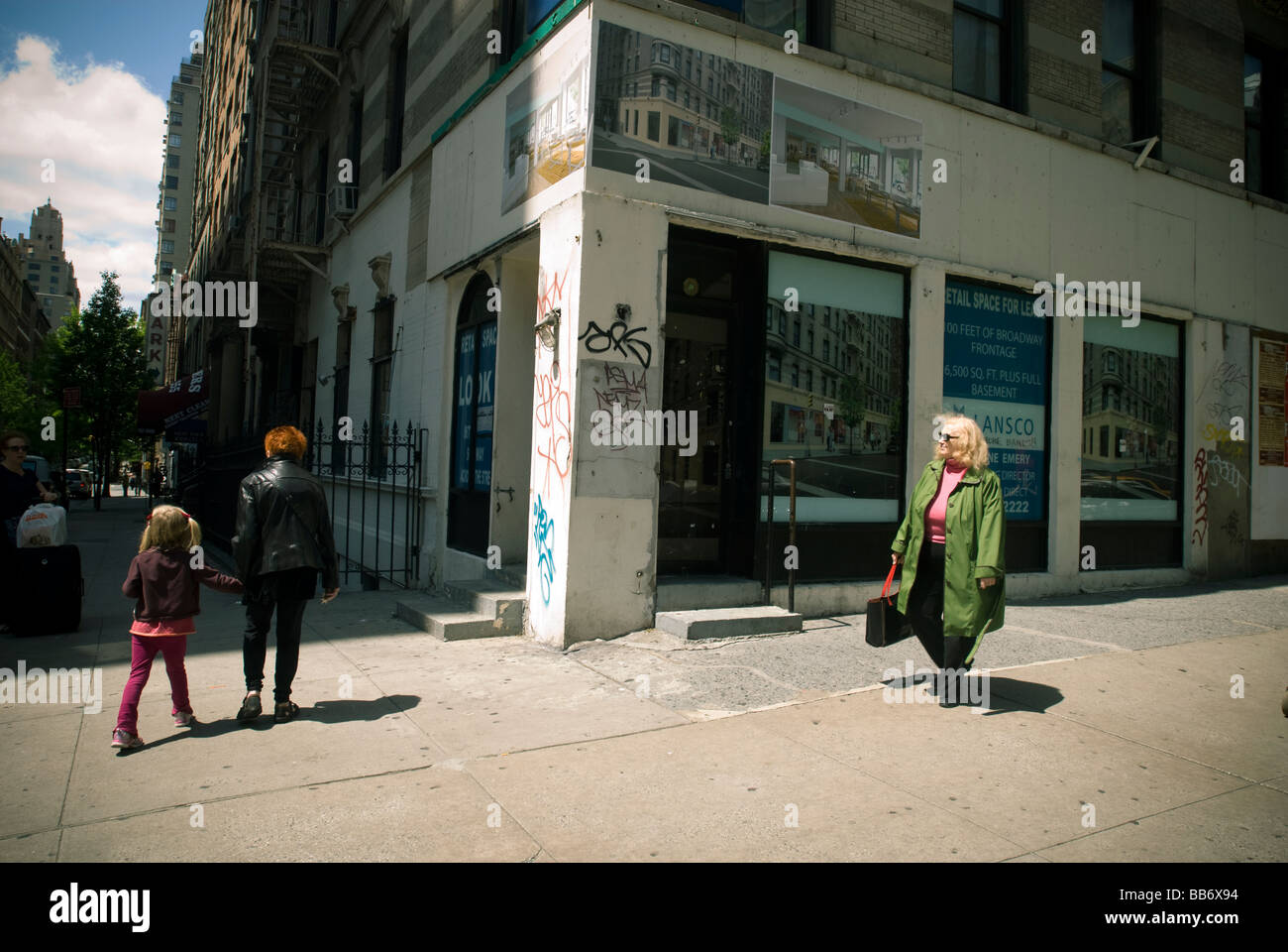 Vacant retail space on the Upper West Side in New York Stock Photo - Alamy