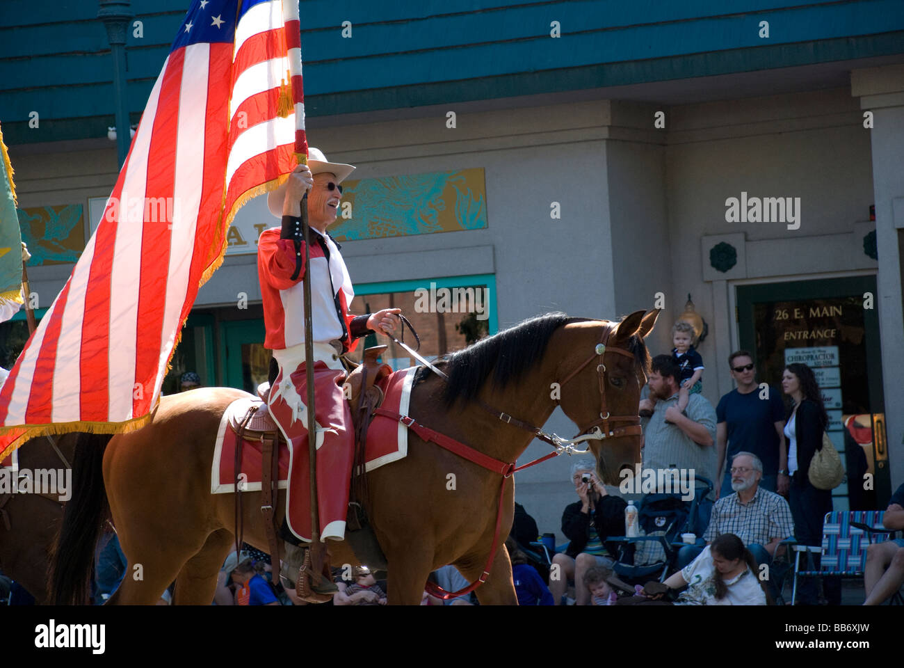 Cowboy american flag horse horseback hi-res stock photography and ...