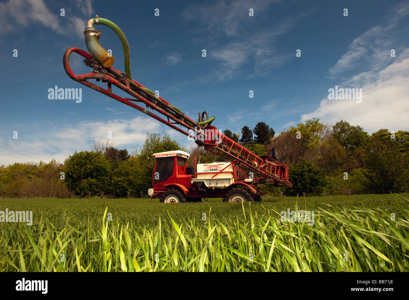 Boom sprayer hi-res stock photography and images - Alamy