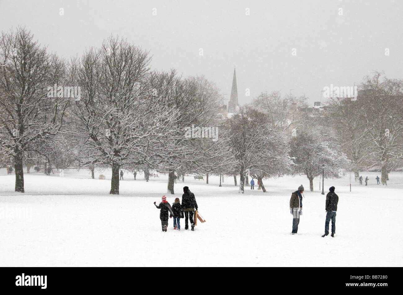 Frost covered primrose hill hi-res stock photography and images - Alamy