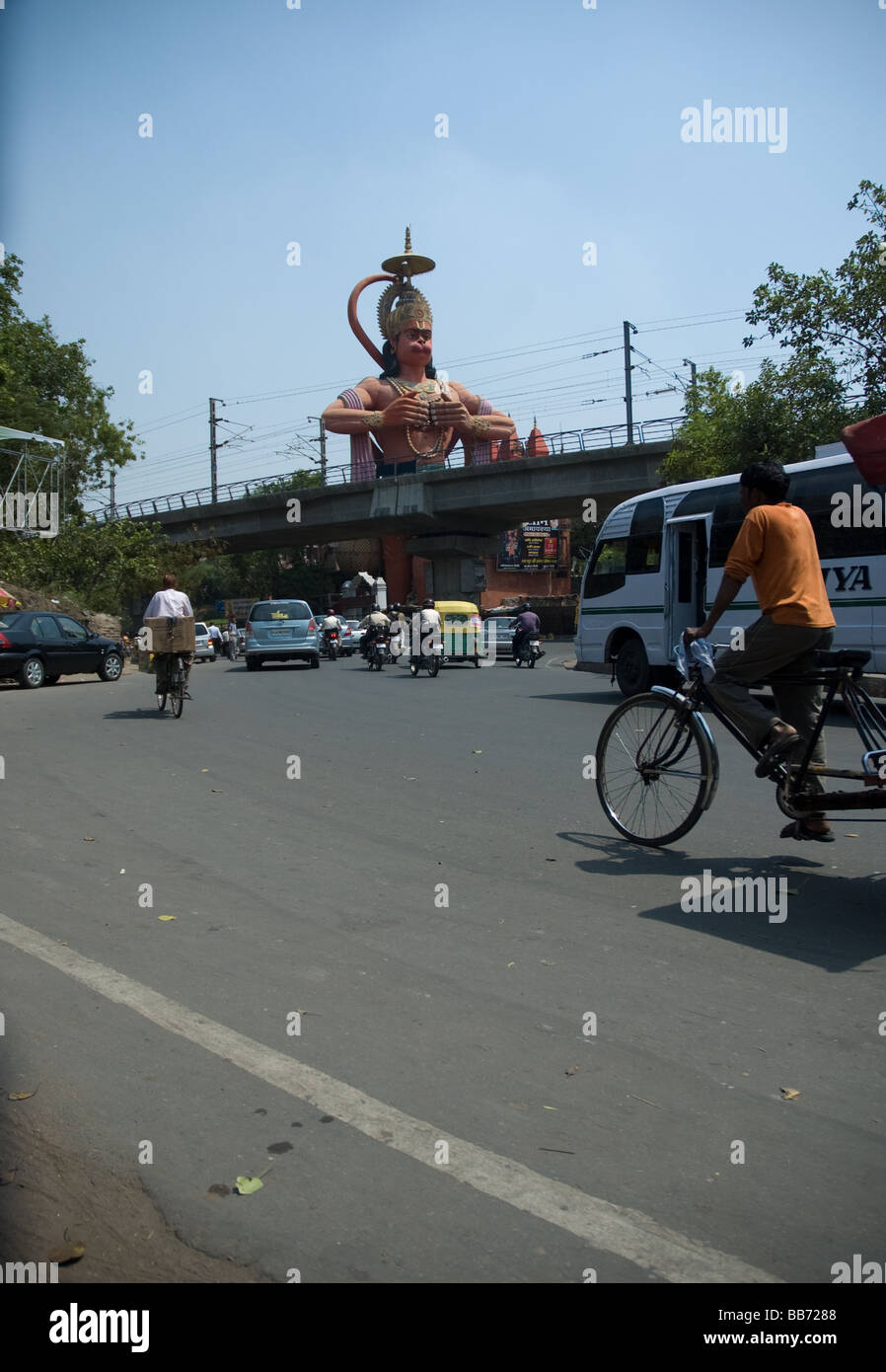 a temple overlooks the delhi metro Stock Photo - Alamy