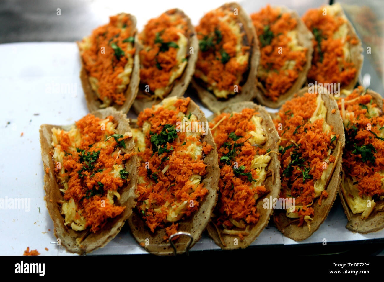 Traditional thai street food hi-res stock photography and images - Alamy