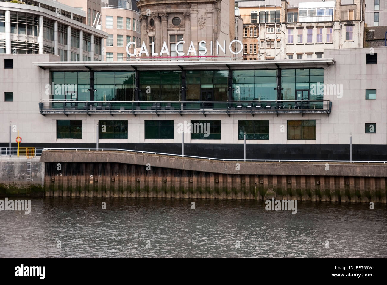 Riverboat gambling hi-res stock photography and images - Alamy