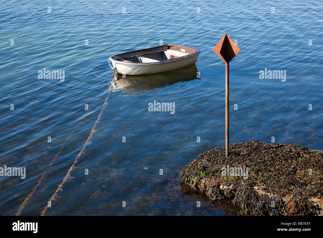 Dinghy at Crinan harbour Stock Photo - Alamy