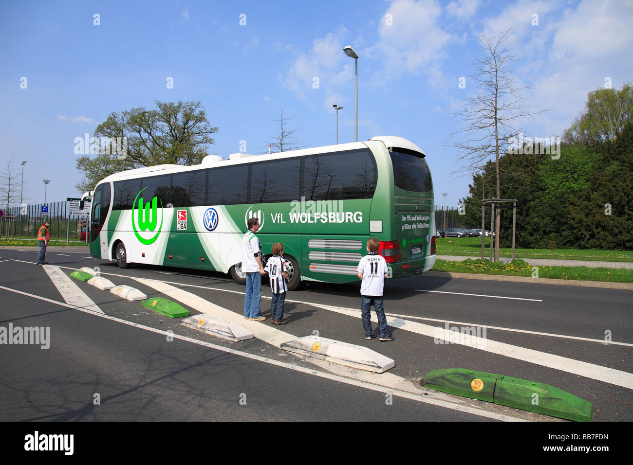 Longdistance bus hi-res stock photography and images - Alamy