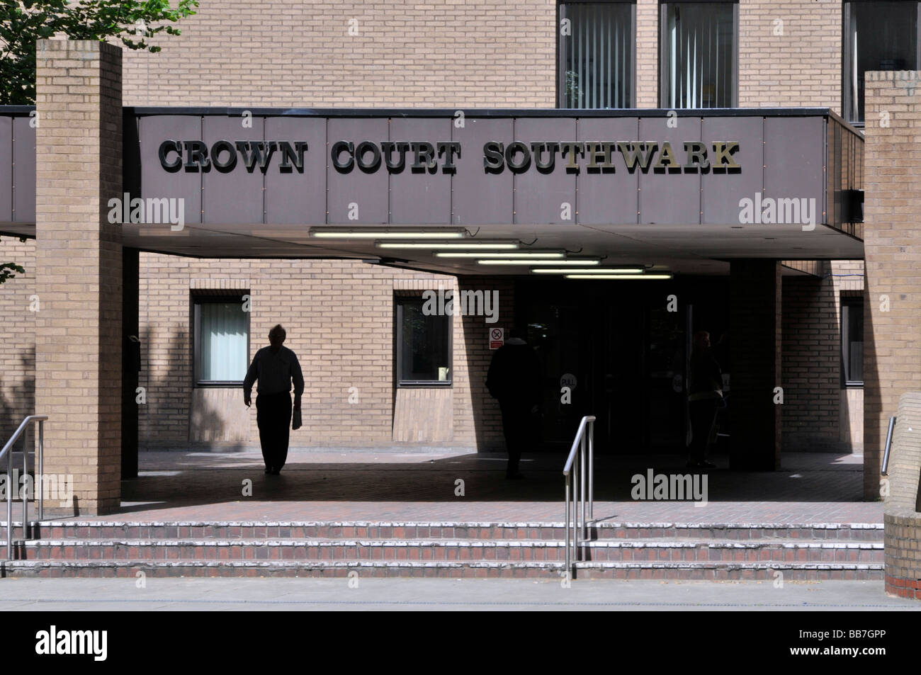 Courthouse doors hi-res stock photography and images - Alamy