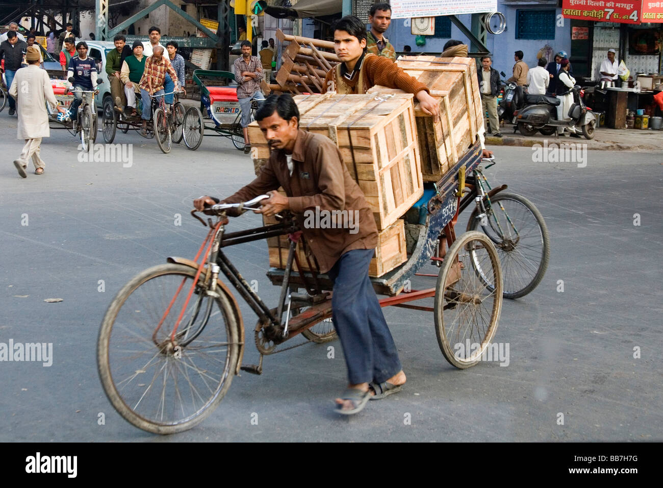 Loaded rickshaw hi-res stock photography and images - Alamy