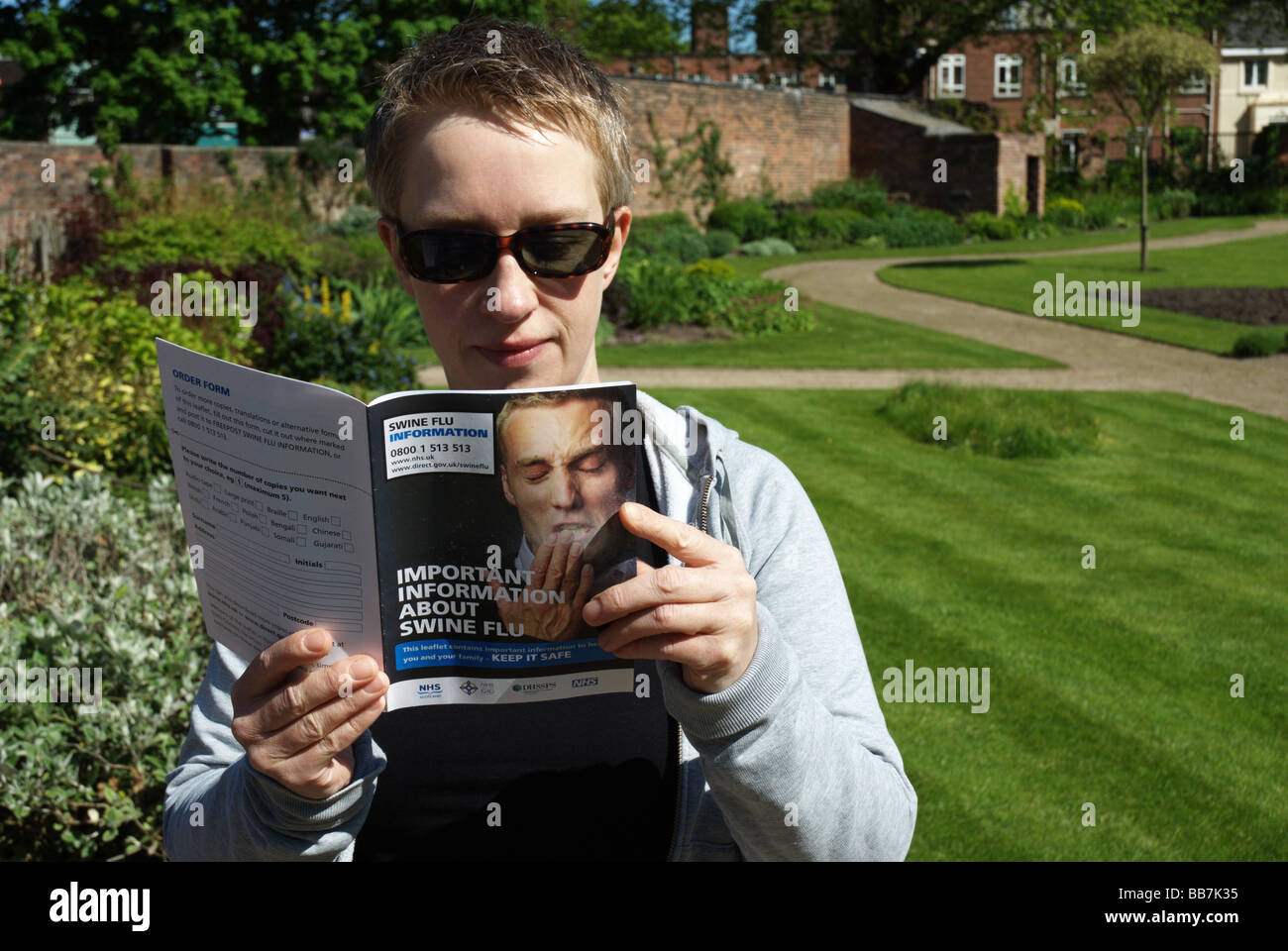 Reading government leaflet hi-res stock photography and images - Alamy