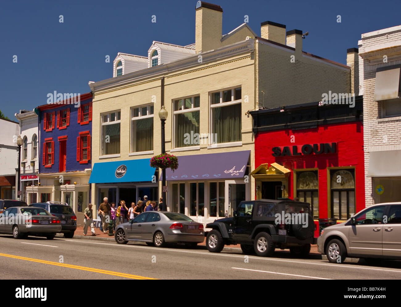Storefronts on washington street hi-res stock photography and images ...