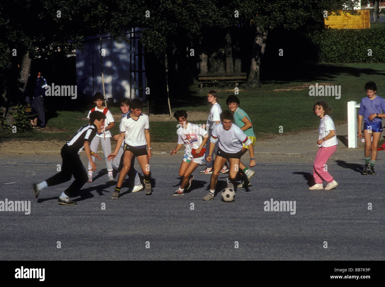 French basque girls hi-res stock photography and images - Alamy