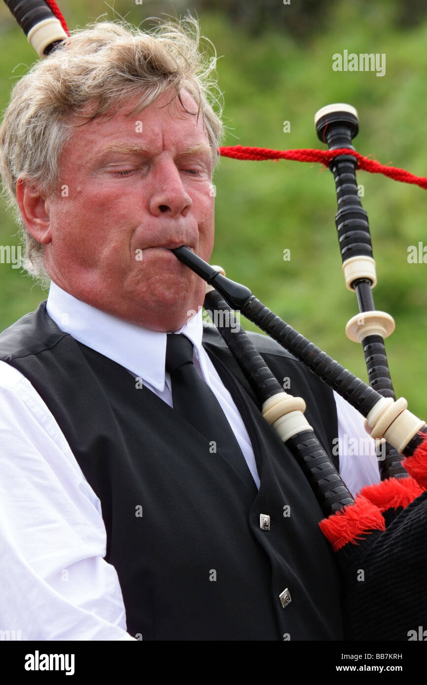 Man Playing Bagpipes High Resolution Stock Photography and Images - Alamy