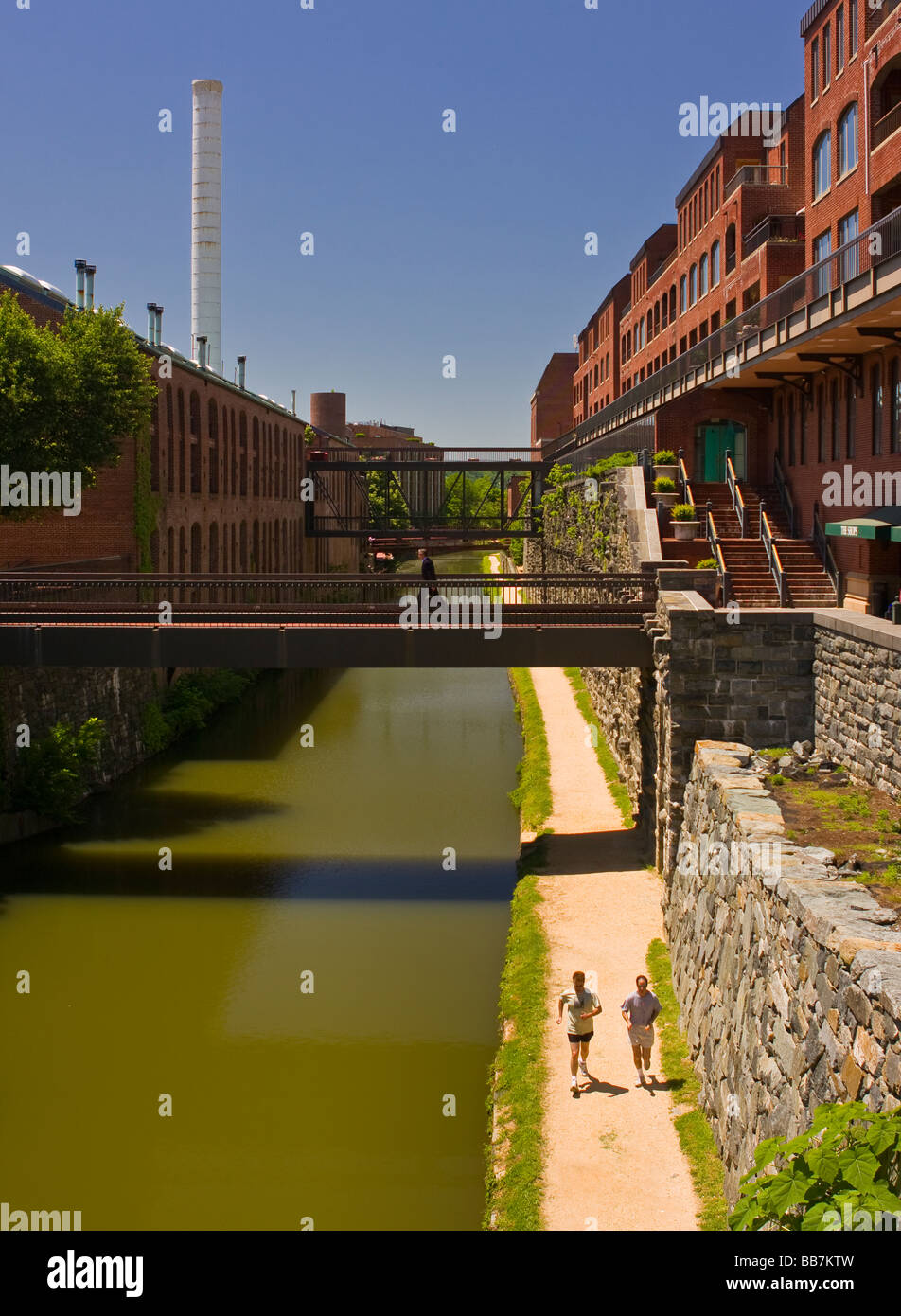Jogging path washington dc hi-res stock photography and images - Alamy