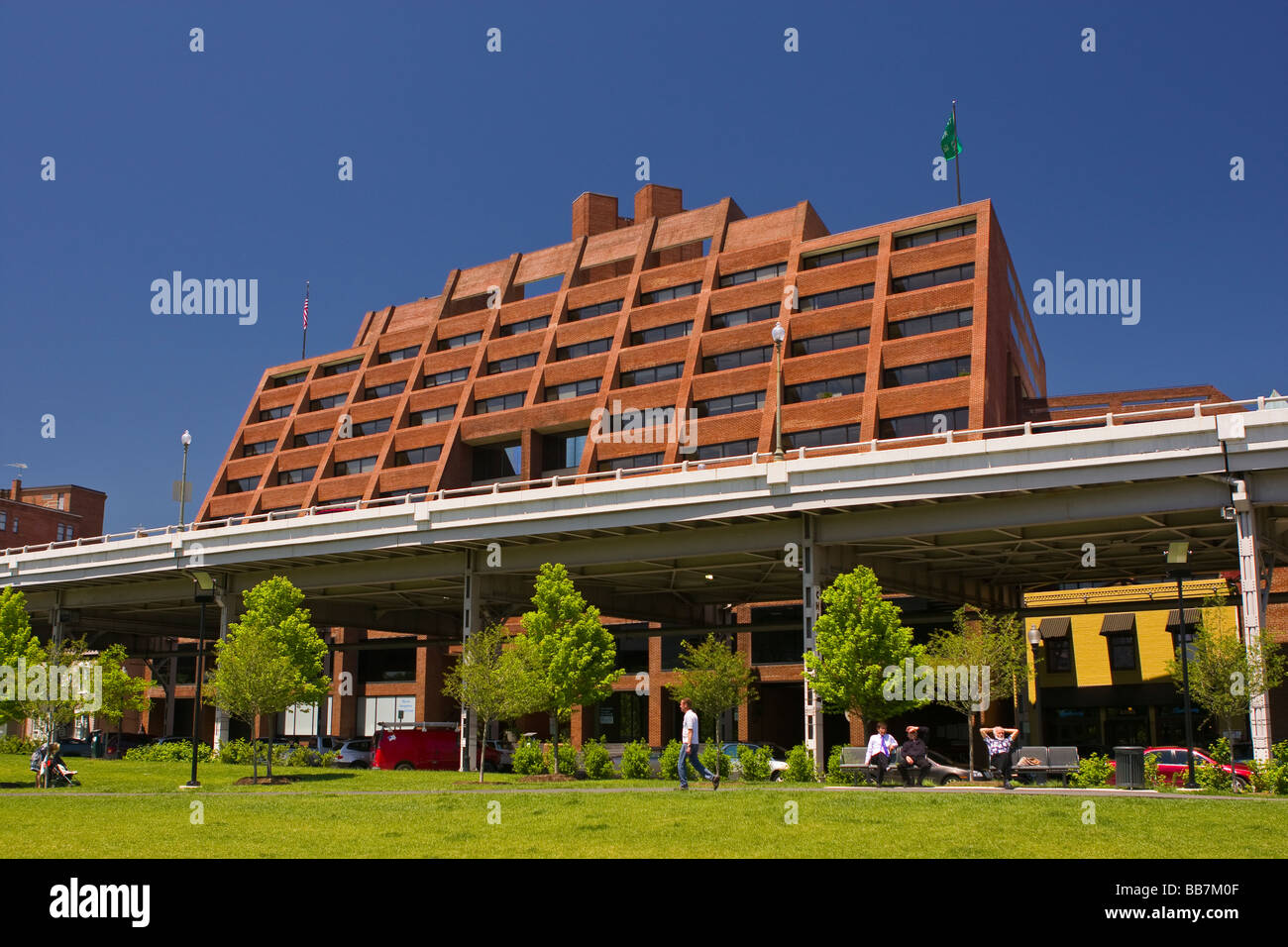 WASHINGTON DC USA Georgetown Waterfront Park and elevated Whitehurst ...