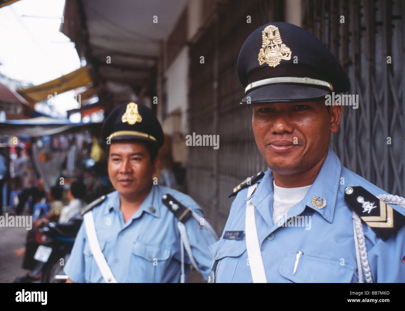 Hanoi policemen hi-res stock photography and images - Alamy
