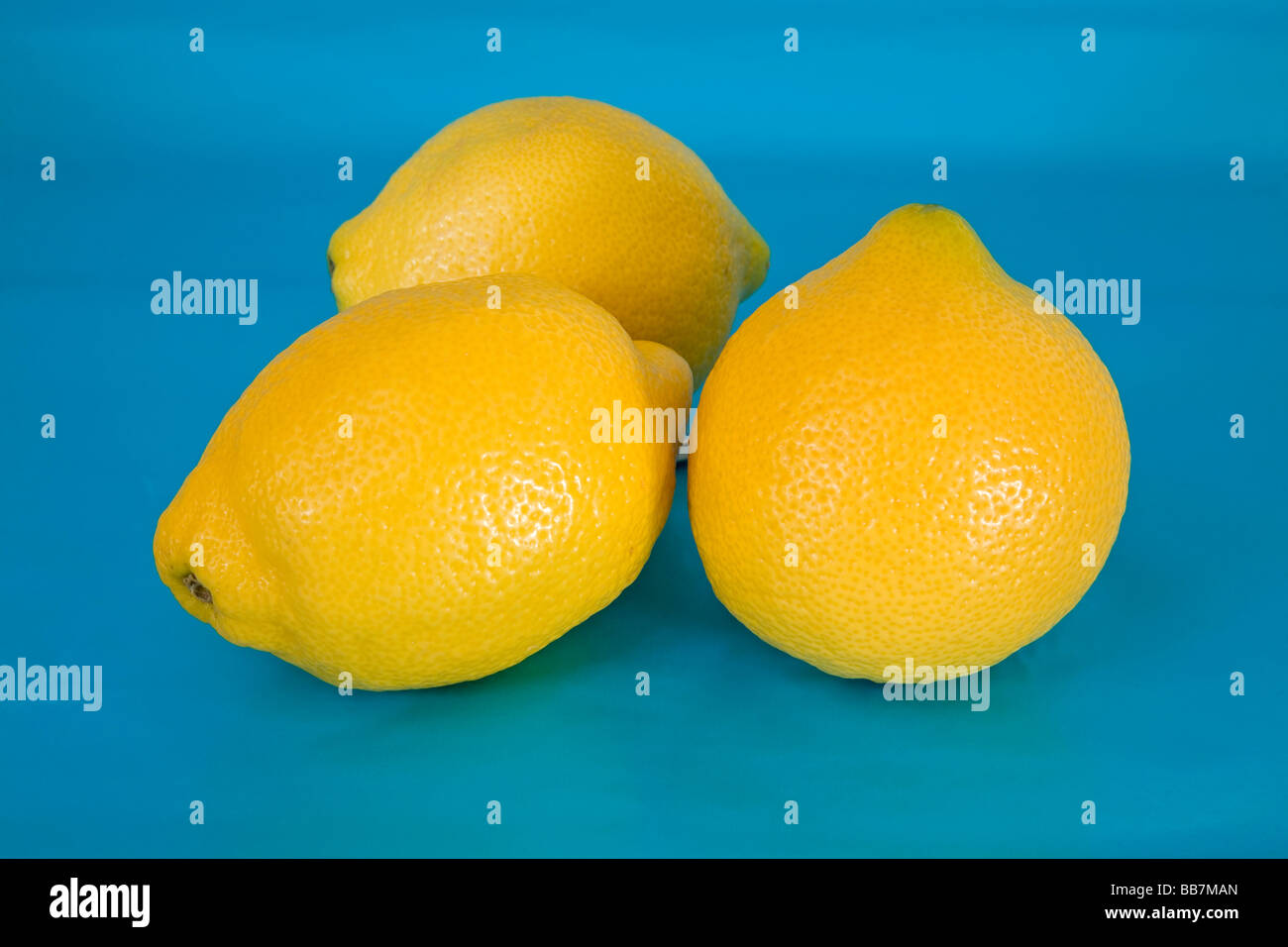 Bright yellow lemon fruit Stock Photo - Alamy