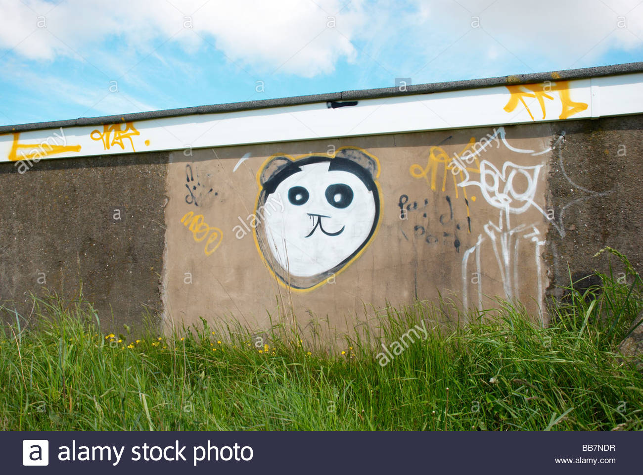Panda Graffiti Stock Photos & Panda Graffiti Stock Images - Alamy
