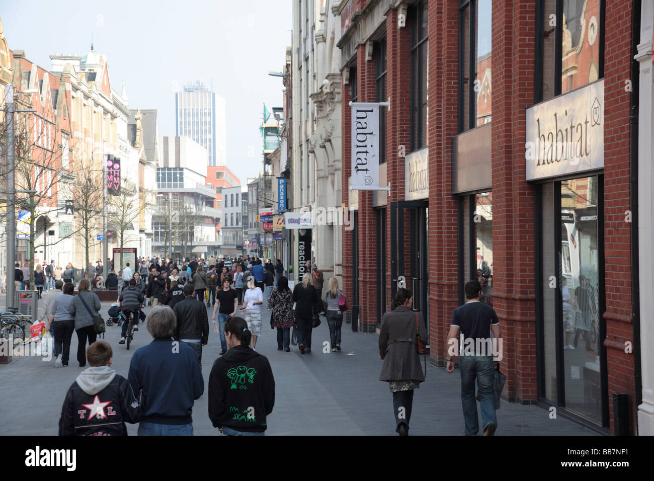 Shoppers on the pedestrianised High Street, Leicester Stock Photo - Alamy