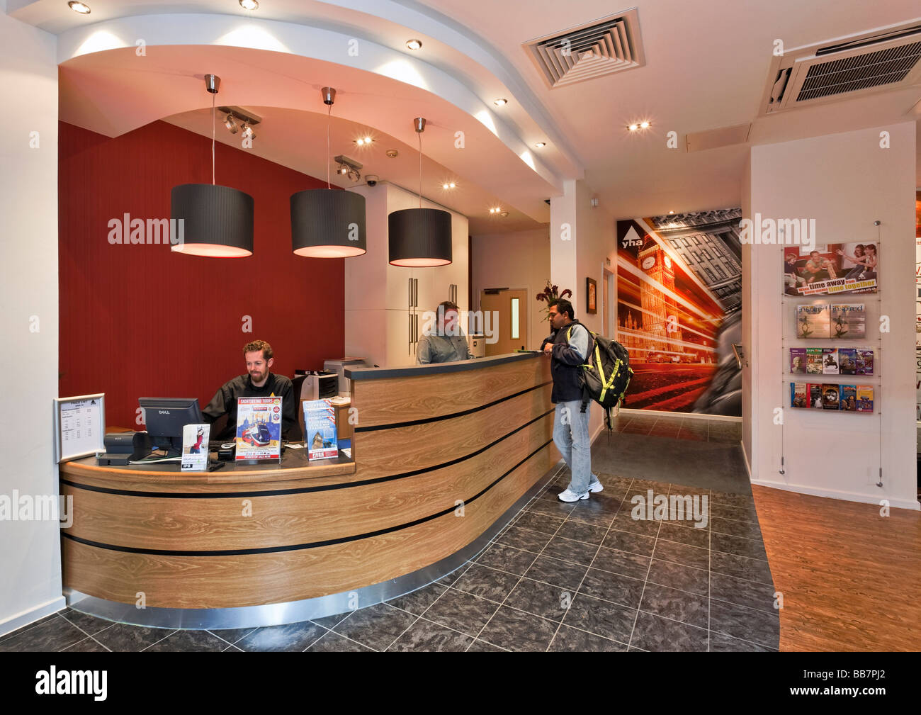 Youth hostel reception hi-res stock photography and images - Alamy