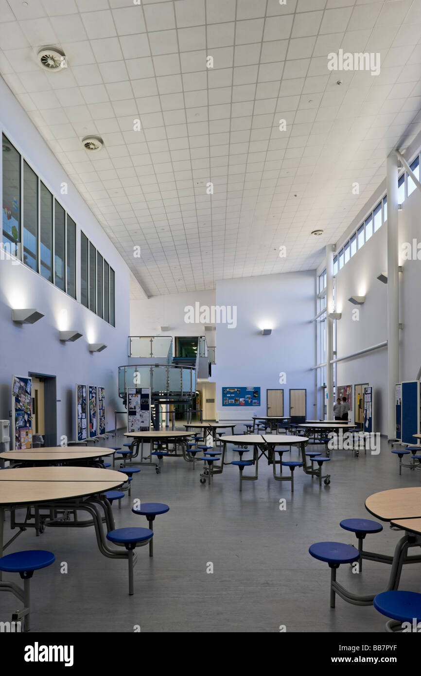 School dining furniture hi-res stock photography and images - Alamy