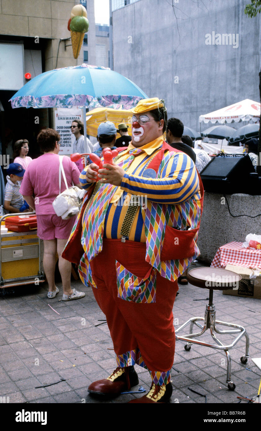 Fat clown hi-res stock photography and images - Alamy
